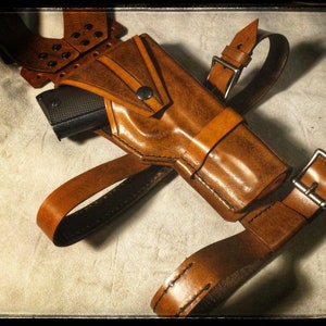 Taskmaster Full Leather Gear Set - Marvel, Sideshow Figurine, Black ...