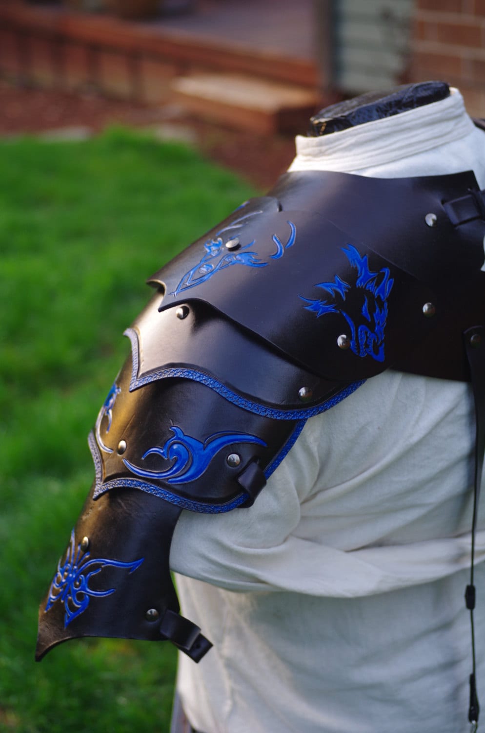 Custom Leather Shoulder Armor Pauldrons Ranger Knight | Etsy