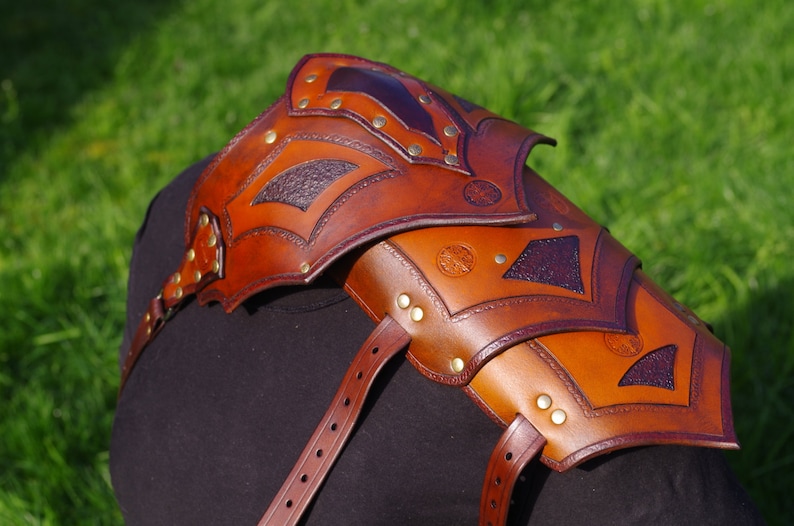 Custom Tooled Leather Shoulder Armor Single Pauldron LARP | Etsy