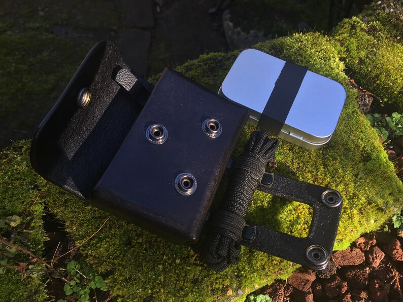 NEW DESIGN EDC Tin Survival Pouch With 550 Paracord and - Etsy