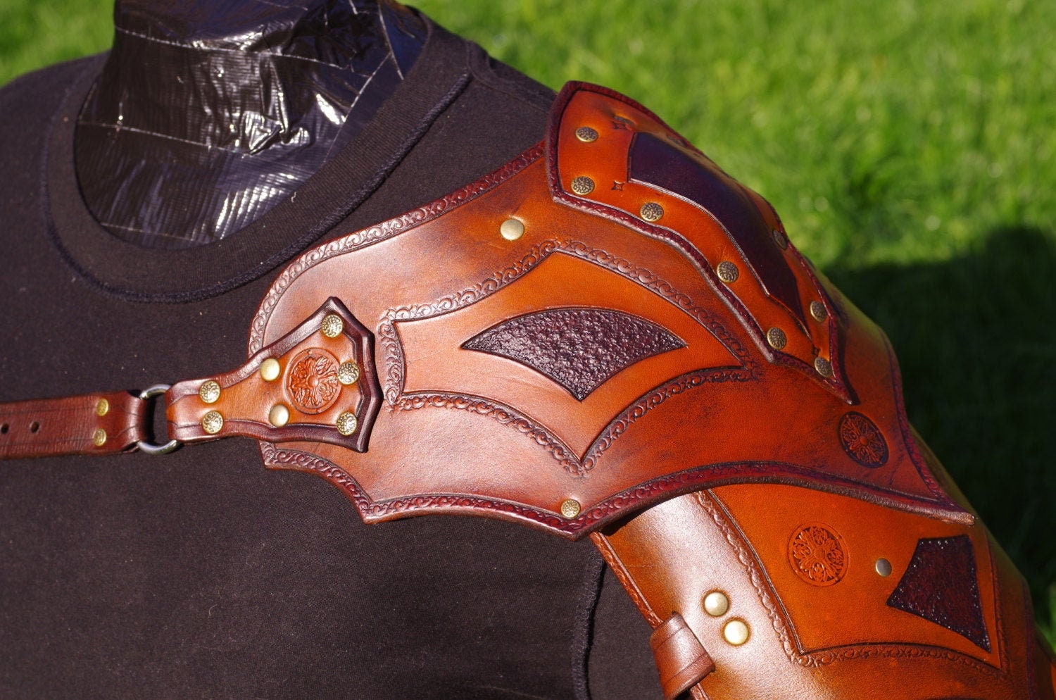 Custom Tooled Leather Shoulder Armor Single Pauldron LARP | Etsy