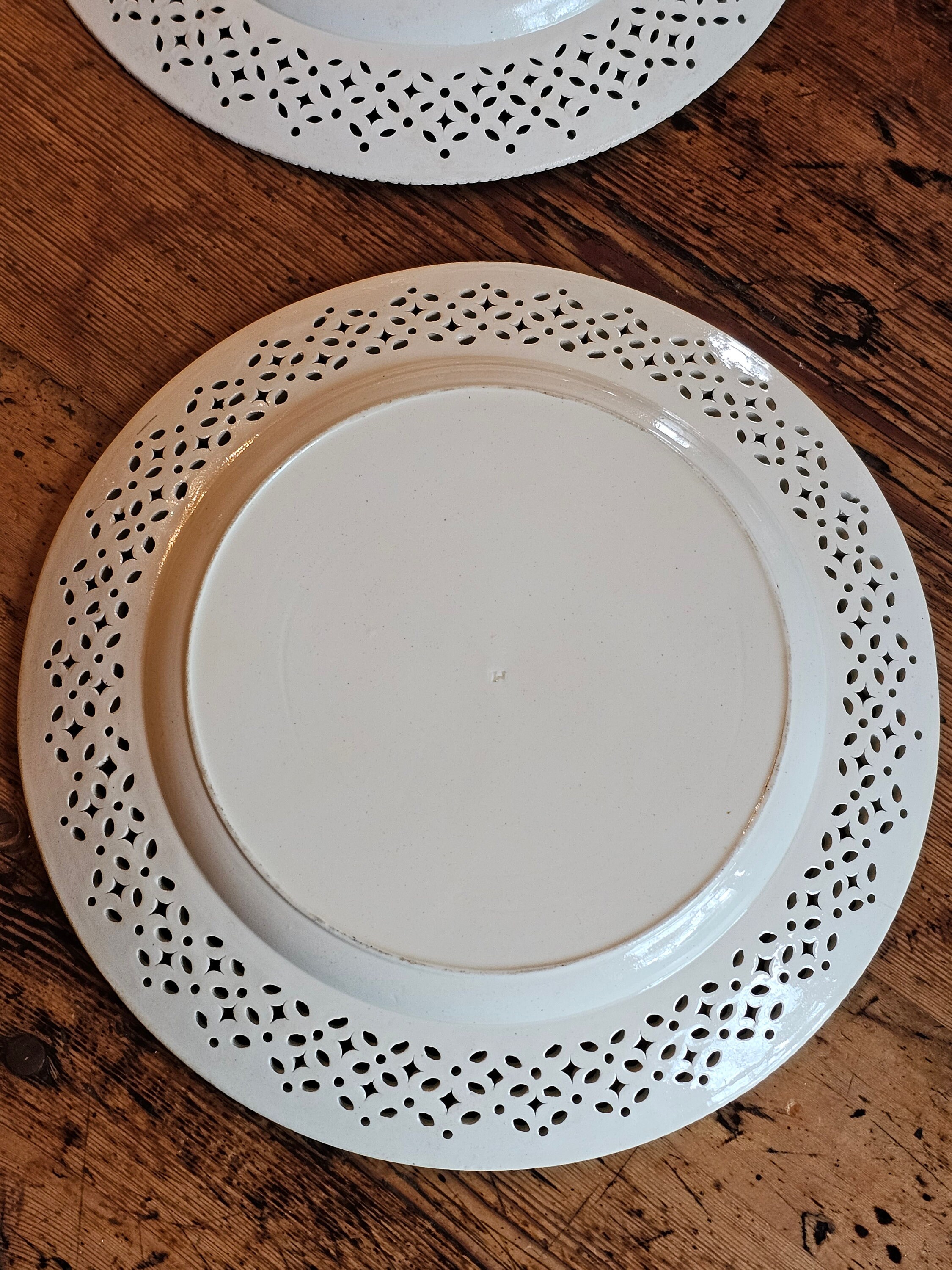 Late 18th Century Reticulated Creamware Plates-a Pair - Etsy
