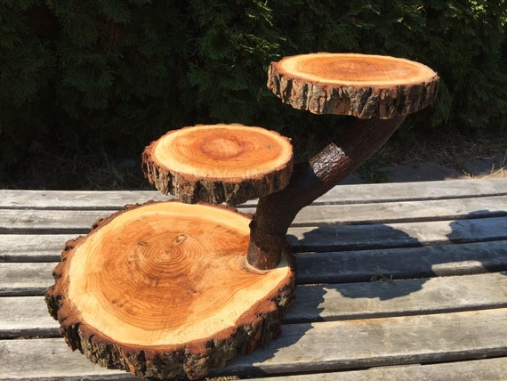 Items similar to Willow Log Wood Rustic Cake Cupcake Pie Stand Wedding ...