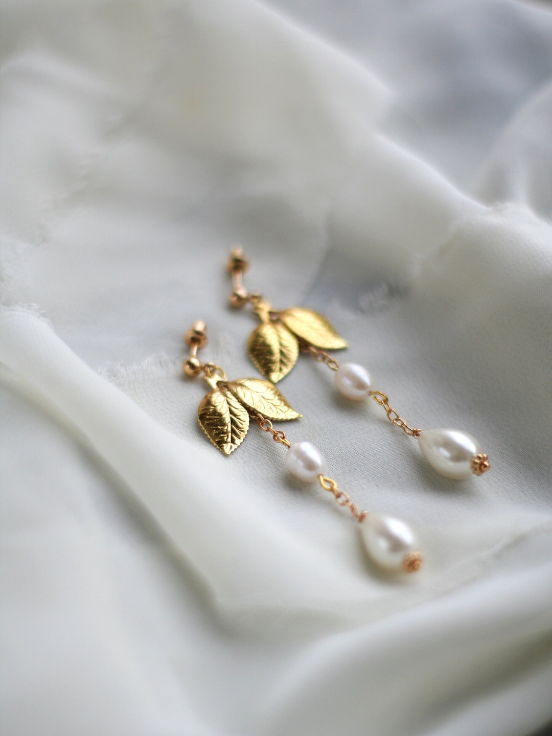 Gold Pearl Bridal Earrings, Wedding Earrings Pearl Gold, Leaf Bridal ...