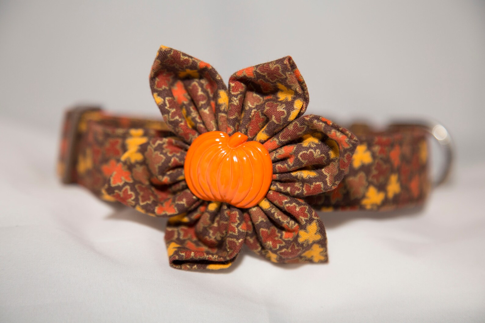 Fall Leaves Collar medium Fits Necks 12-18 - Etsy