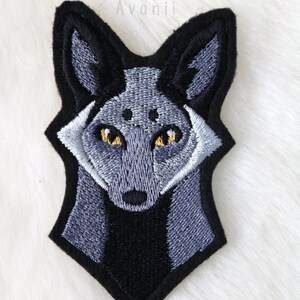 Silver Fox Embroidered Iron-on Patch - Etsy