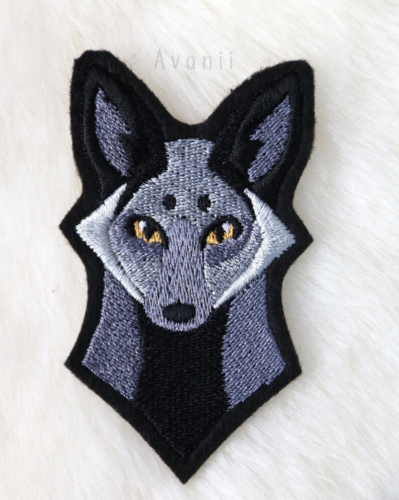 Silver Fox Embroidered Iron-on Patch - Etsy