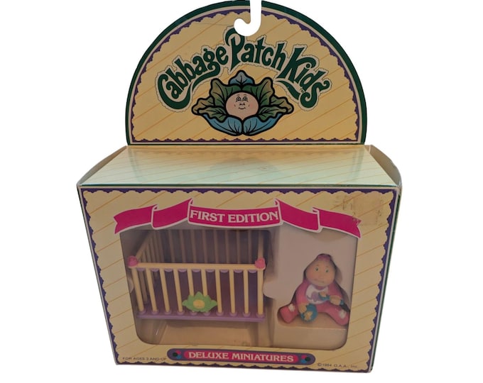 Cabbage Patch Kids First Edition Deluxe Miniatures Crib Baby Doll ...