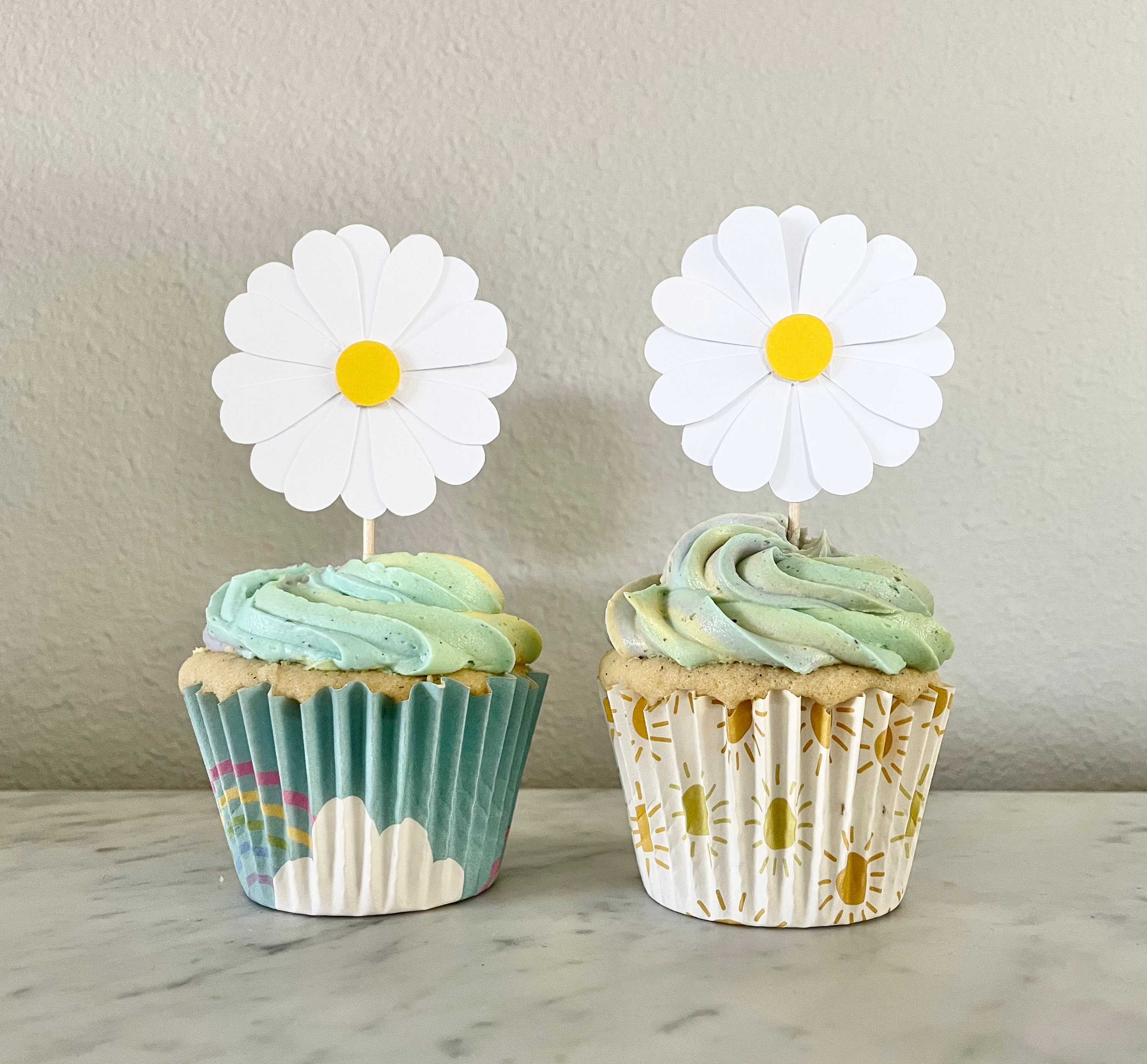 Daisy Cupcake Toppers - Cupcake Toppers, Floral, Daisy Theme ...
