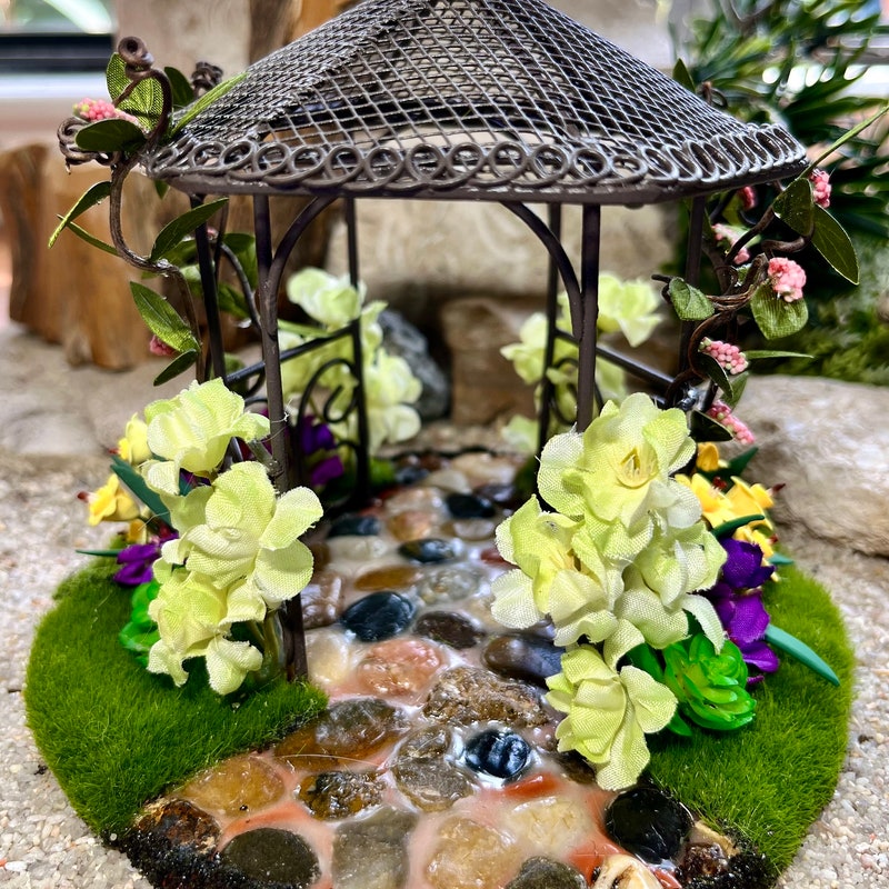 Mini Garden Art - Etsy