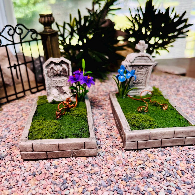 Miniature Graveyard - Etsy