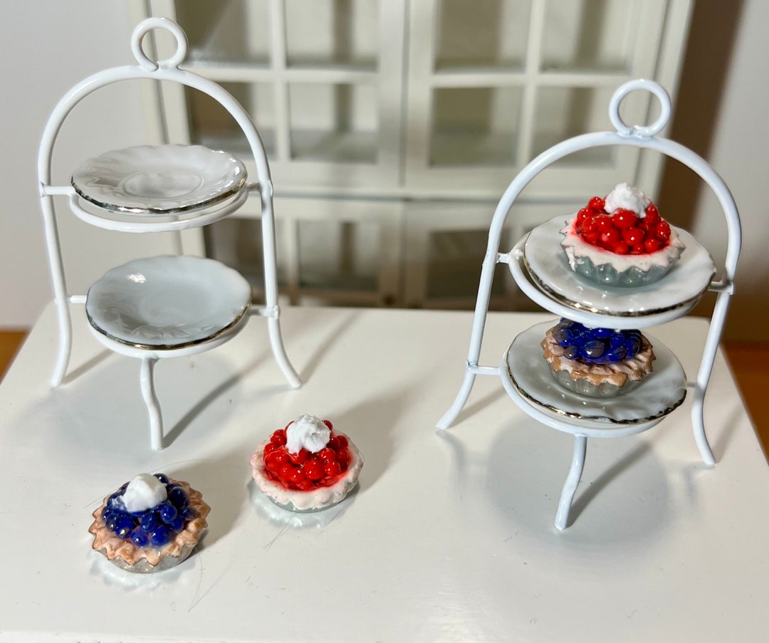 1:12 Scale Dollhouse Two Tier Pie Rack Withtarts Miniature - Etsy