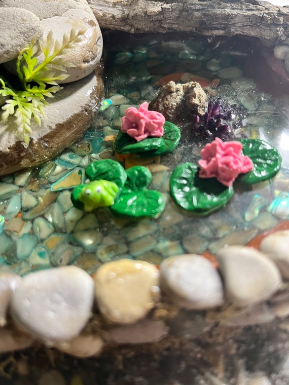 Fairies Lily Pads