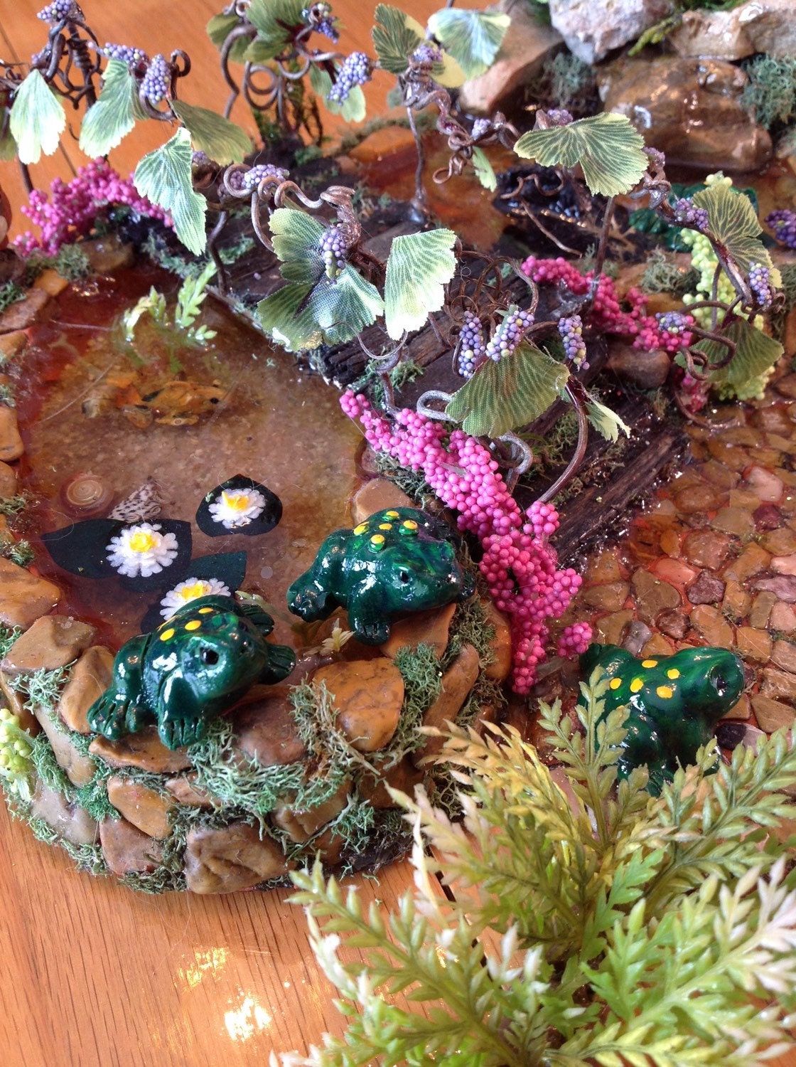 Pair of Miniature Frogs Fairy Garden Frogs Gnome Garden | Etsy