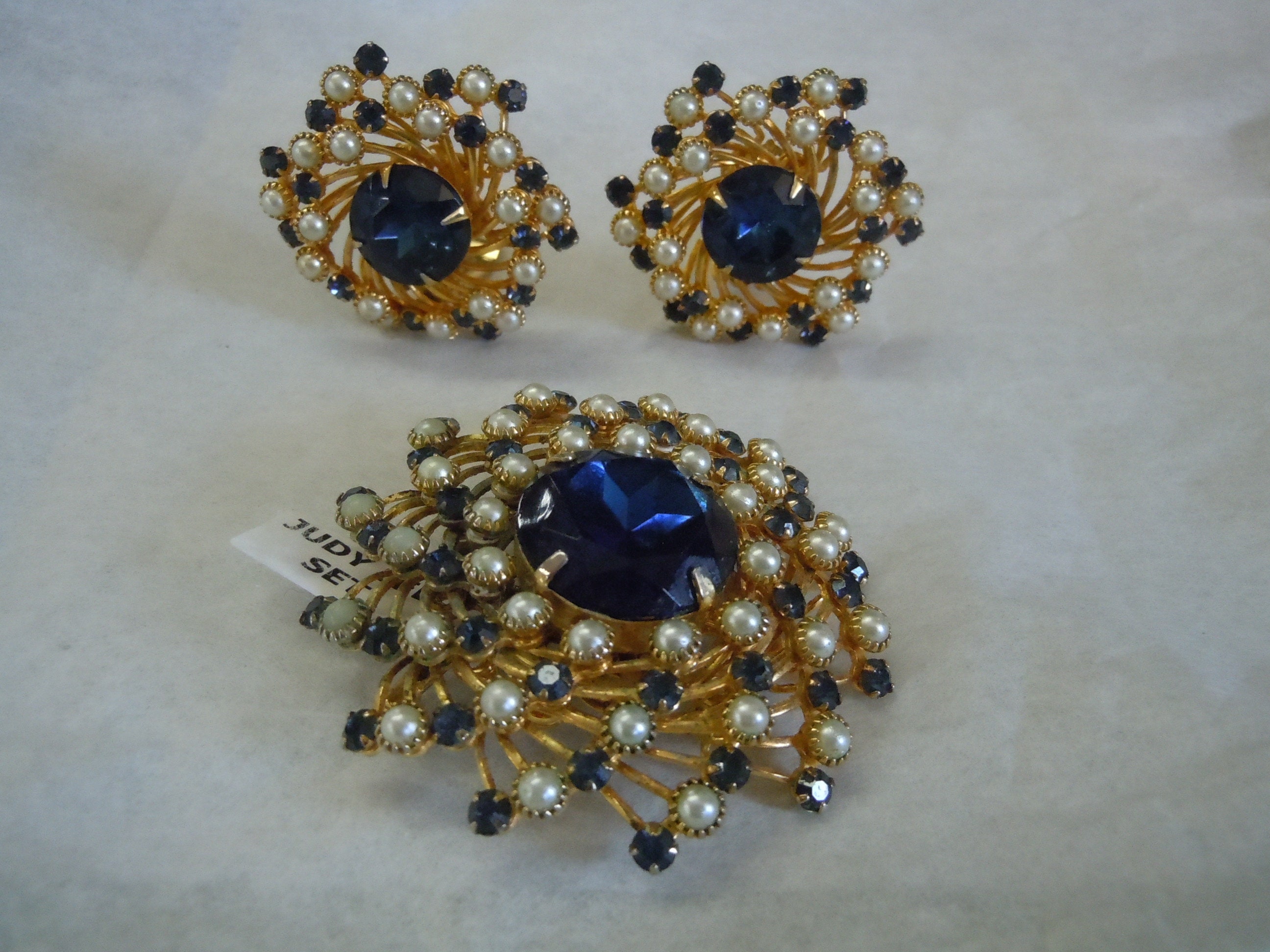 JUDY LEE Vintage Set of Sapphire & Pearls - Excellent Condition ...