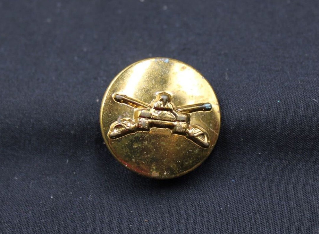 WW2 Brass Armored Cavalry Tank Crossed Swords Collar Disk Pin 1939-45 ...