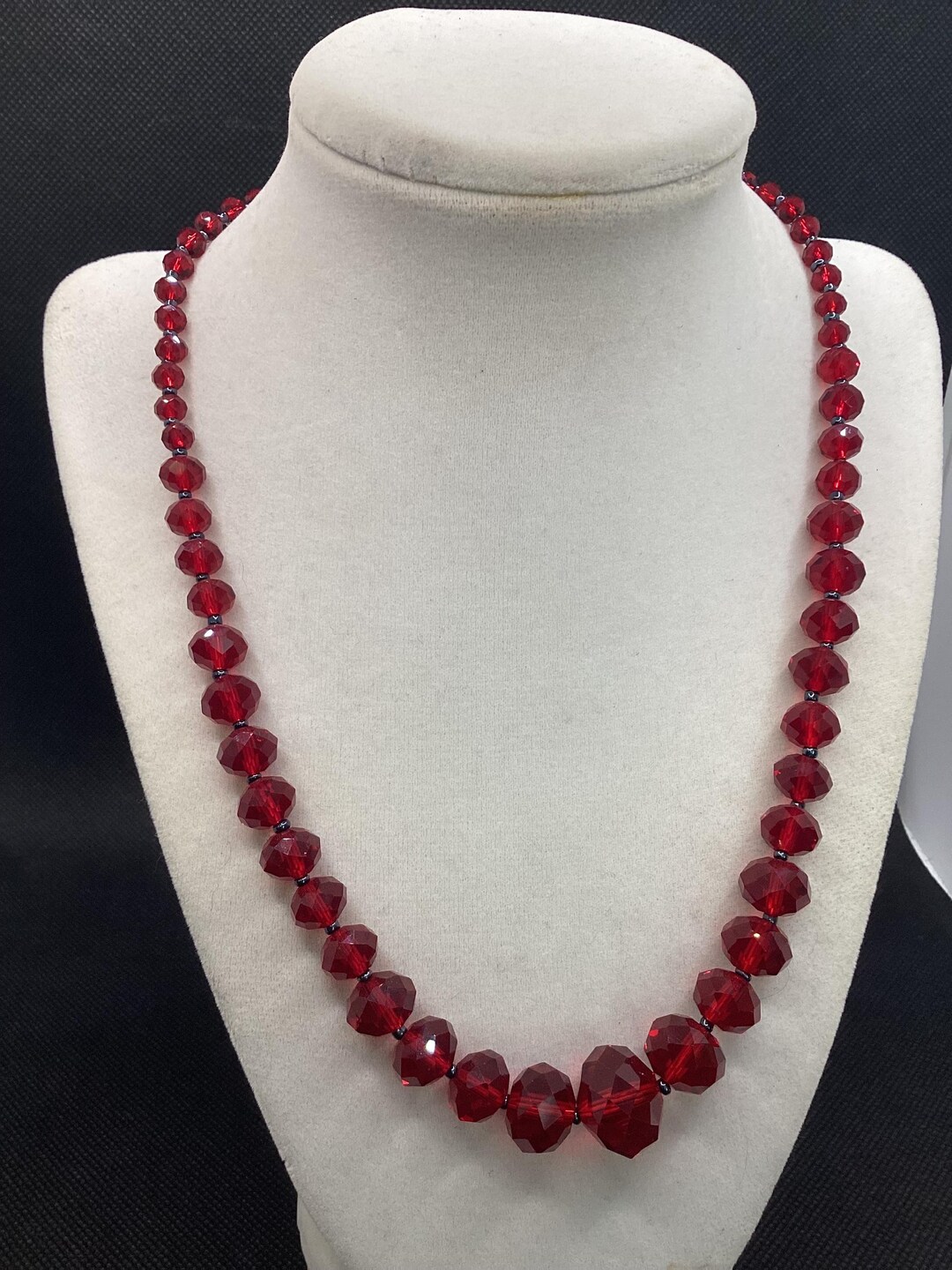 Ruby Red Glass Bead Graduated Sizes Necklace Vintage - Etsy