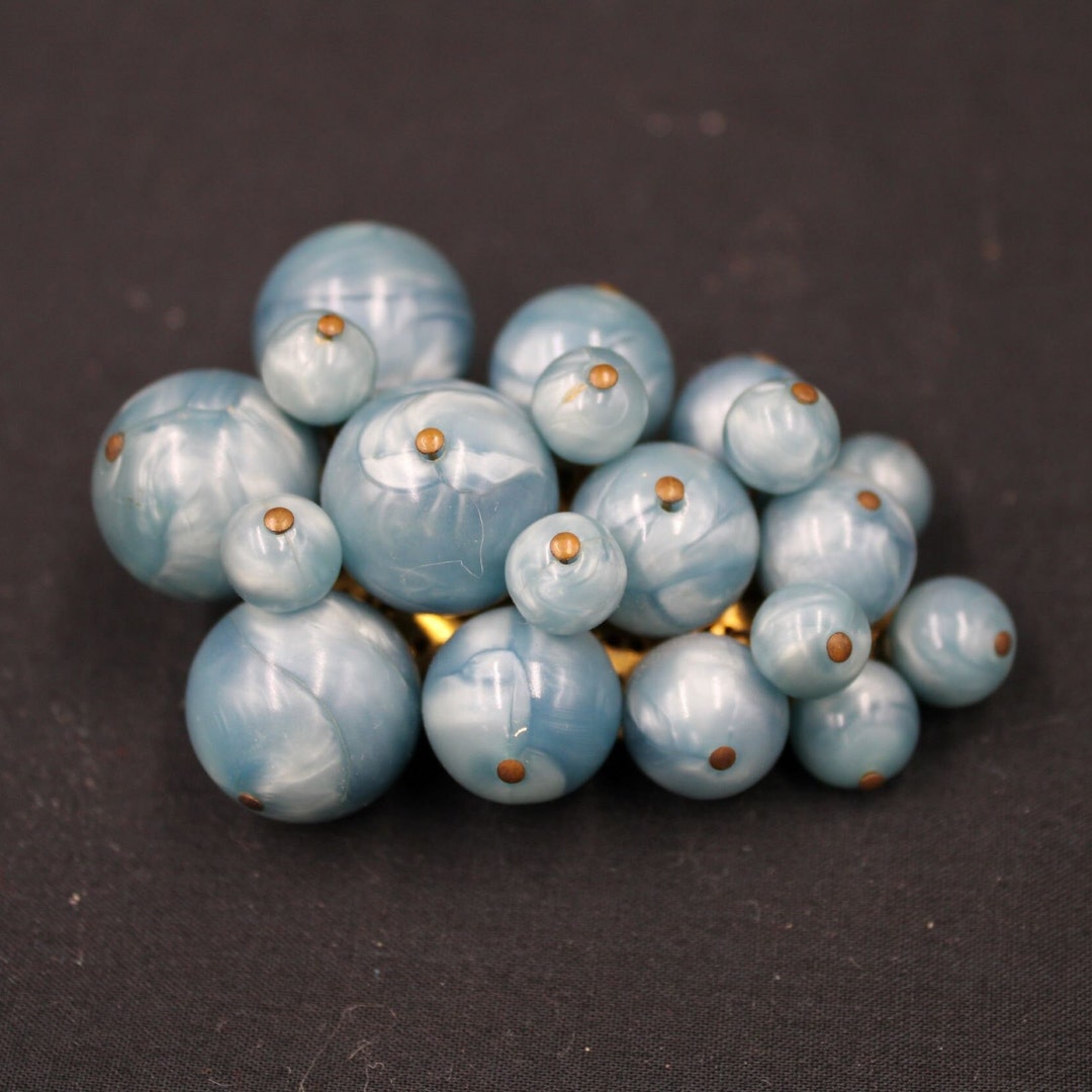 Blue Cluster Bakelite Double Prong Fur Clip Dress Clip Collar Clip 1920 ...