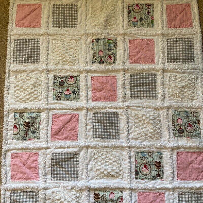 Pink Grey Rag Quilt - Etsy