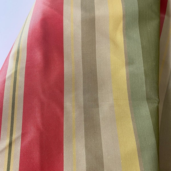 Red Green Fabric - Etsy