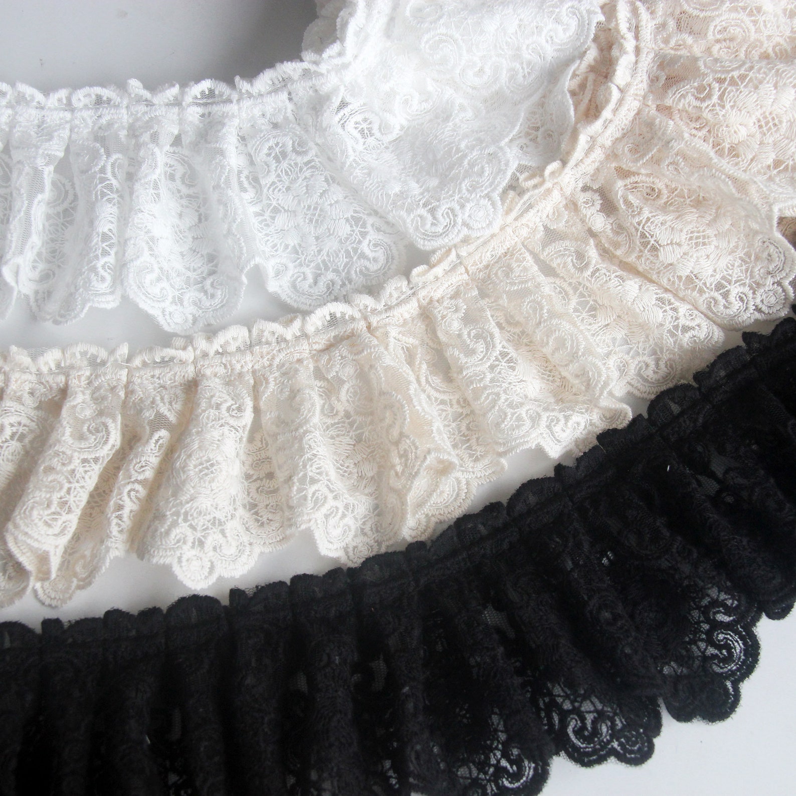 Dense Pleated Embroidery Cotton Trim, Ruffled Scallop Border Flowers ...