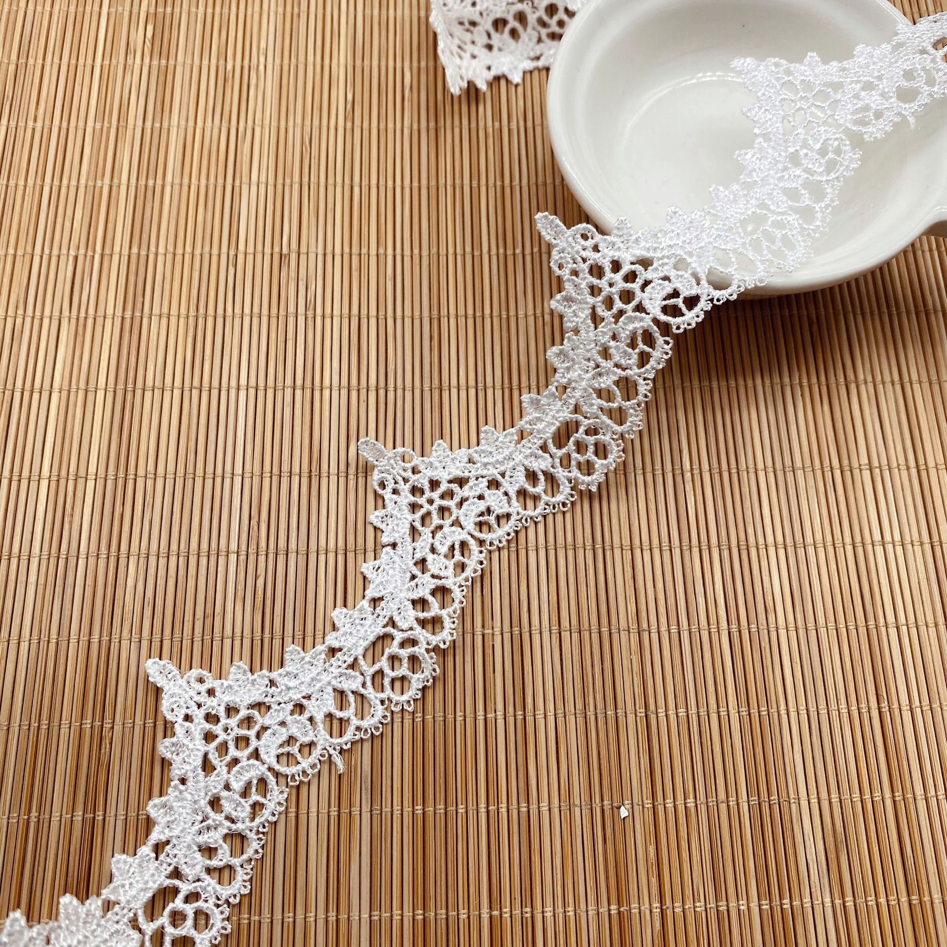 Vintage Style Scallop Border Lace Trim, Venice Hollow Out Flowers Lace ...