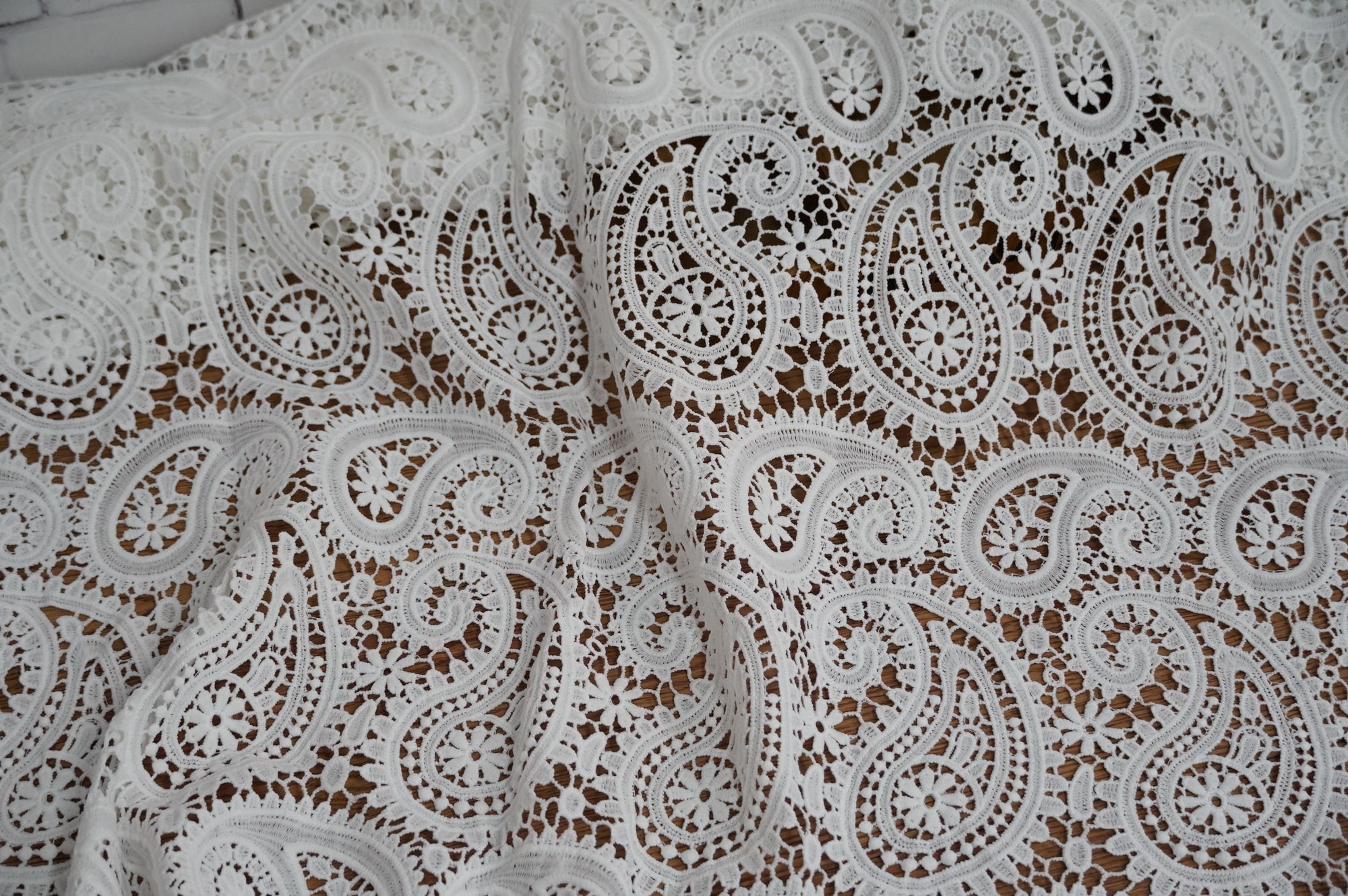 Vintage Paisley Lace Fabric in off White Crochet Milk Silk | Etsy
