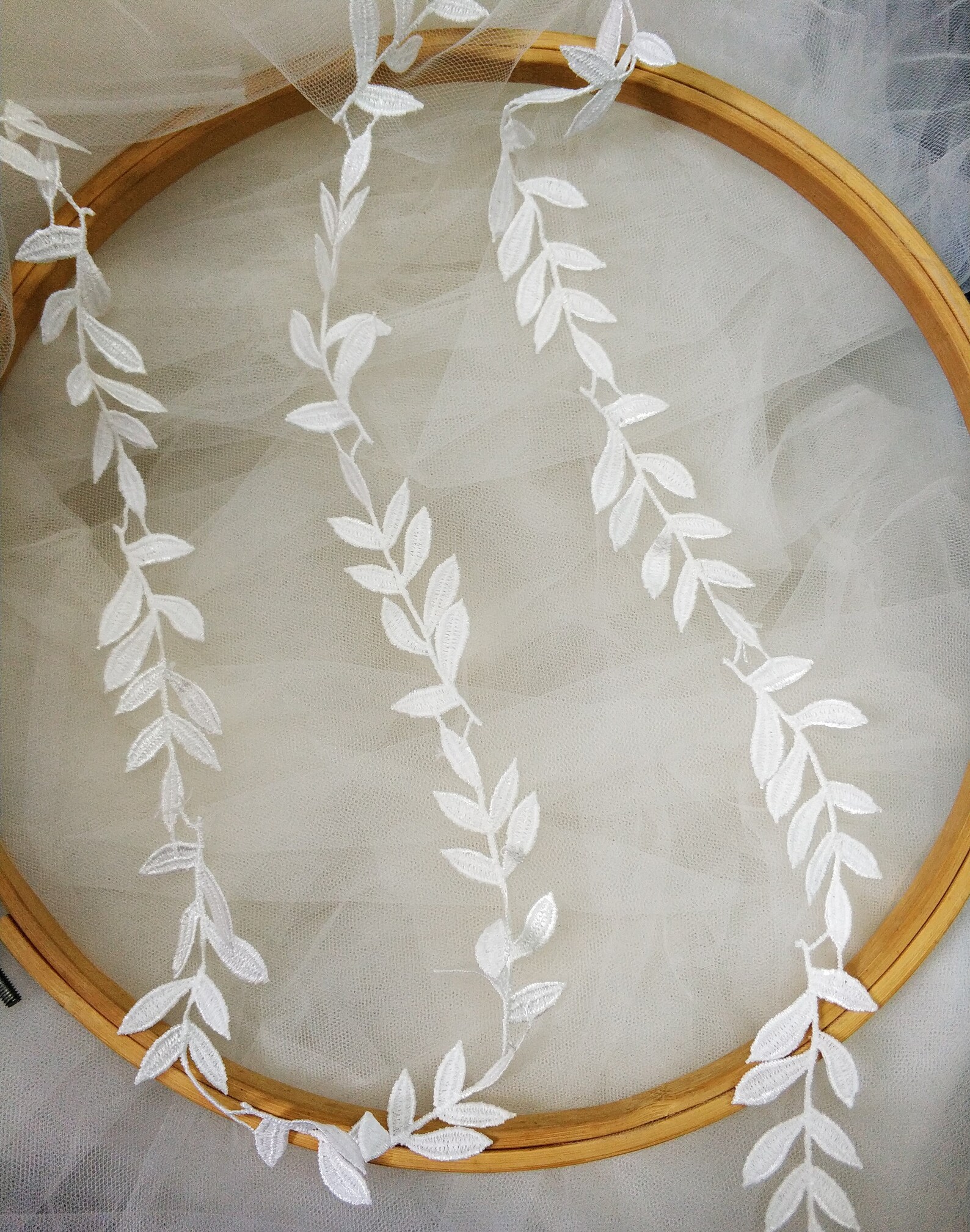 Pretty Venice Leaf Lace Trim Delicate Willow Leaf Trim - Etsy