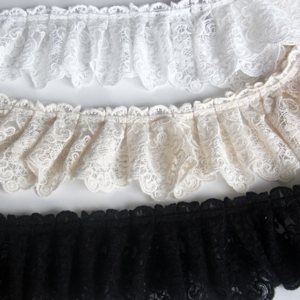 Dense Pleated Embroidery Cotton Trim, Ruffled Scallop Border Flowers ...