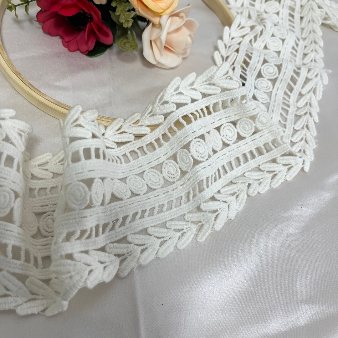 Circle Leaf Lace Trim, Wide Milk Silk Lace in off White, Crochet Lace ...