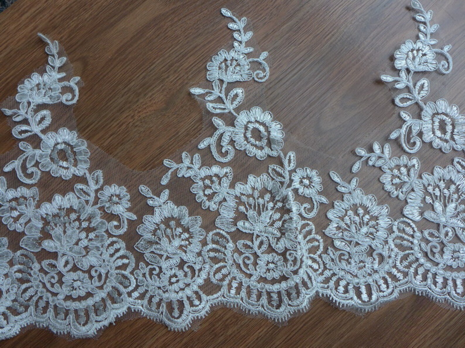 Alencon Lace Trim Royal blue trim Corded embroidery flower | Etsy