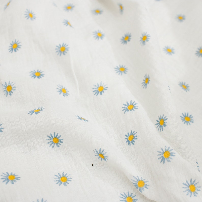 Muslin Calico Daisy Flowers Cotton Fabric Breathable Fabric - Etsy