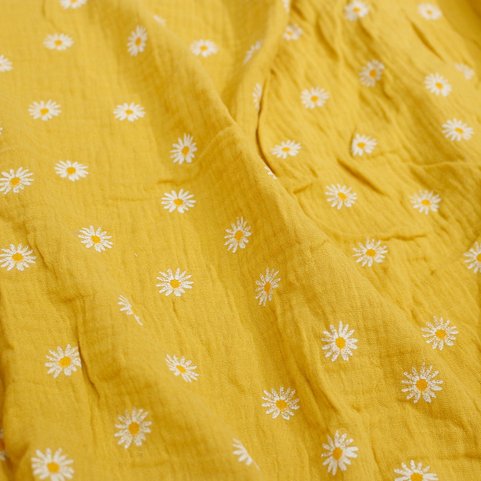 Muslin Calico Daisy Flowers Cotton Fabric Breathable Fabric | Etsy
