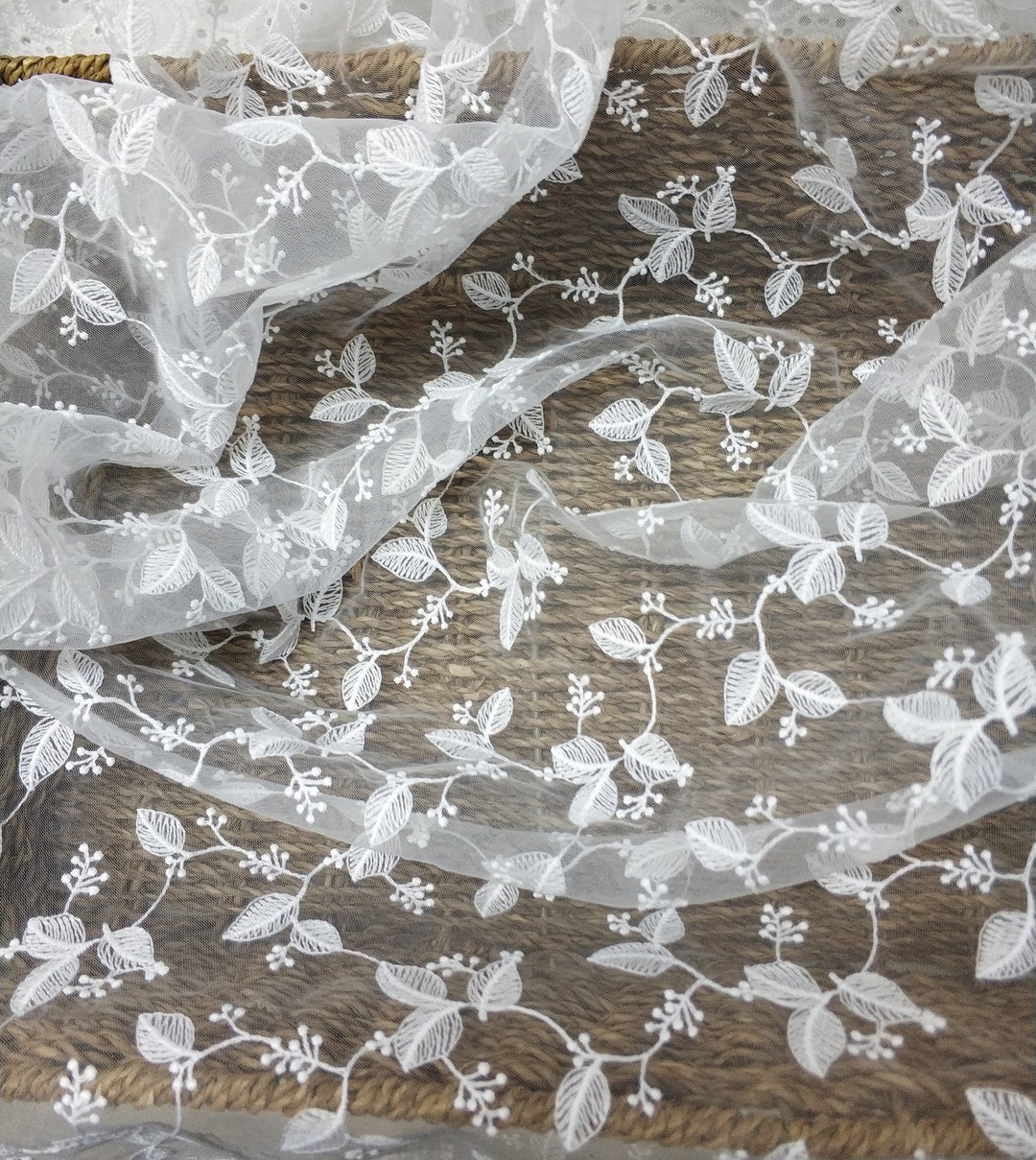 Gorgeous Flower Overlay Tulle Lace Fabric, Soft Embroidery Leaf Vine ...