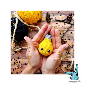 Amigurumi Cute Lightbulb Crochet Pattern. DIY Electrician Gift ...