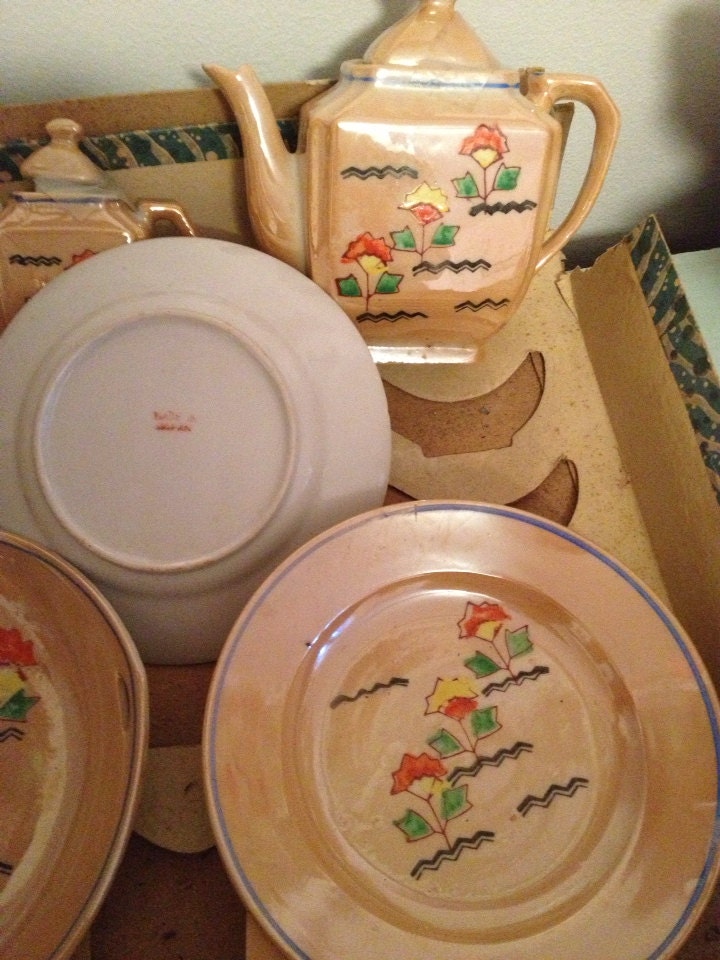 A Child's China Tea Set - Etsy