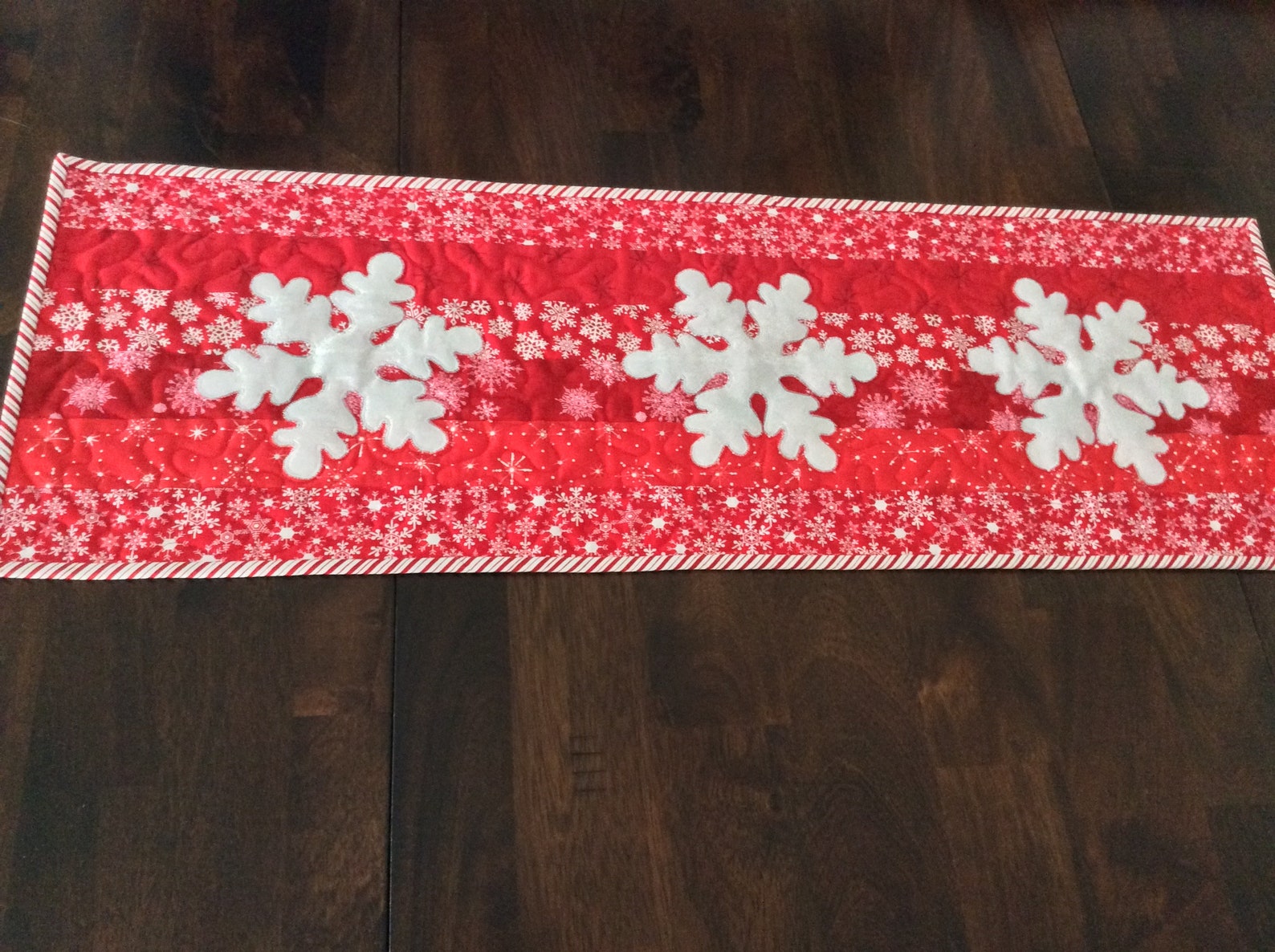Snowflake Quilted Table Runner Winter Table Runner - Etsy