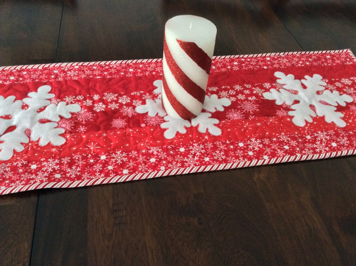 Snowflake Quilted Table Runner Winter Table Runner - Etsy