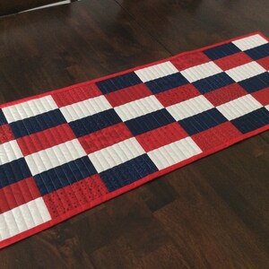 Patriotic Quilted Table Runner - Red, White, and Blue - Etsy