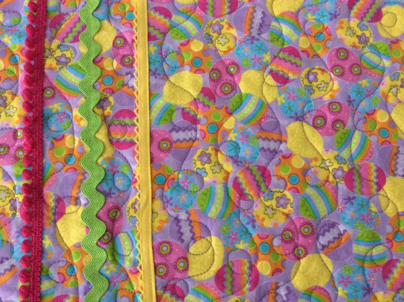 Easter Quilted Table Runner Colorful Easter Eggs - Etsy