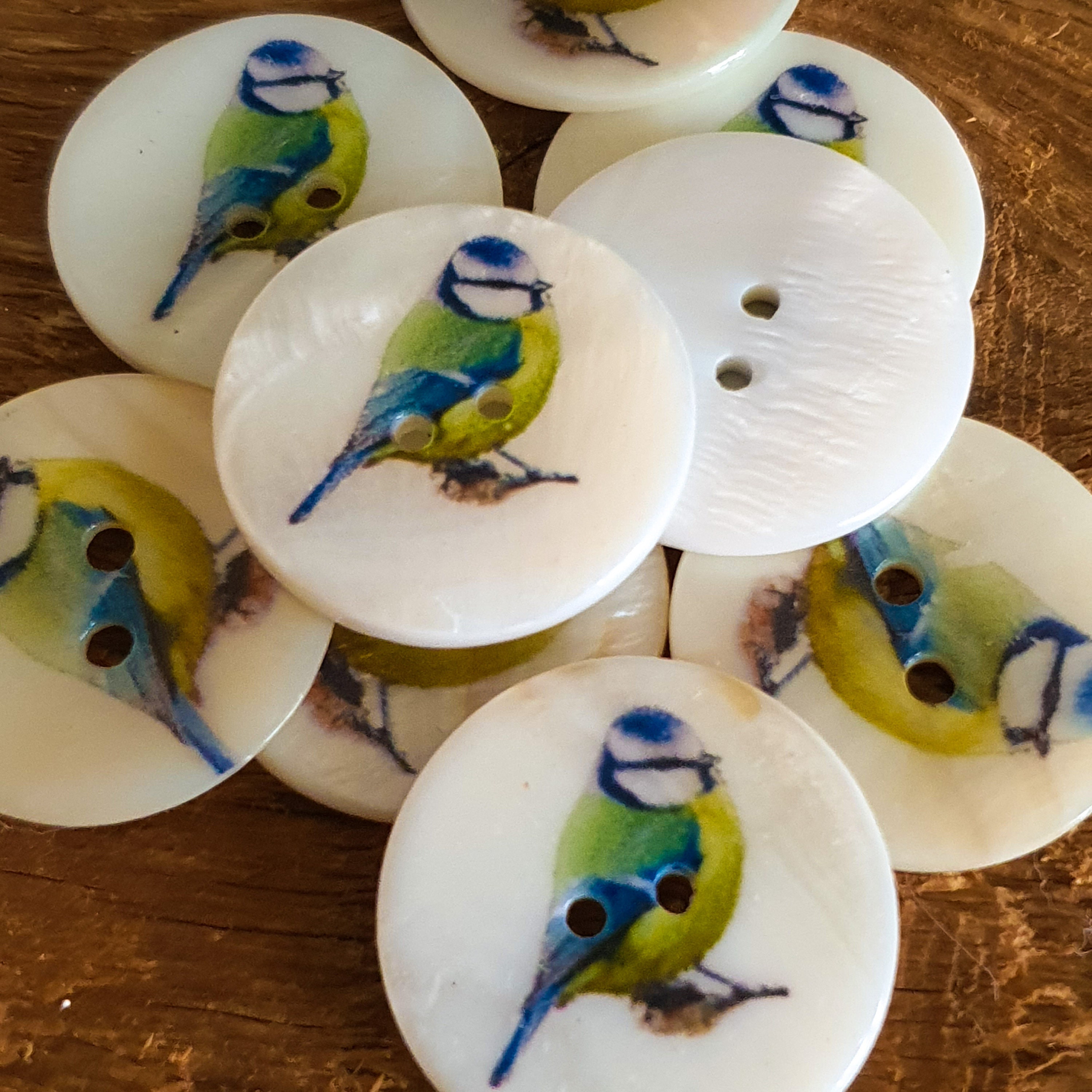 Bird Buttons 25mm Shell Button British Garden River - Etsy UK