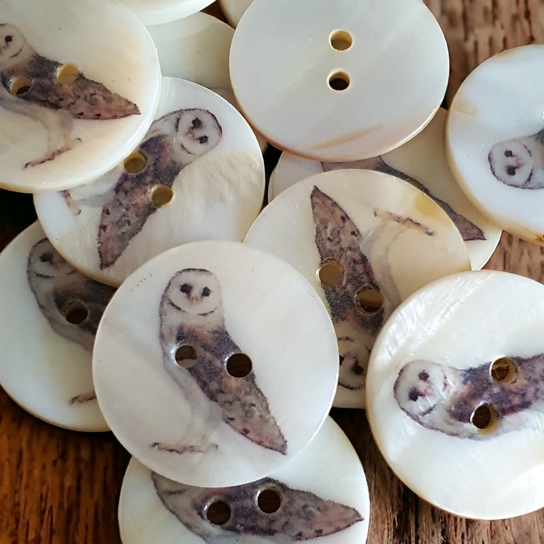 Bird Buttons 25mm Shell Button British Garden Bird Designs - Barn Owl ...