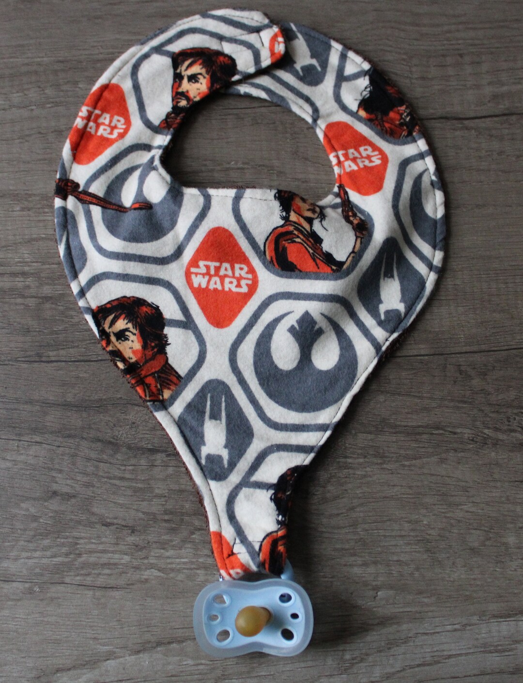 Star Wars Binkie Bib, Star Wars Pacifier Holder, Star Wars Bib, Binkie ...