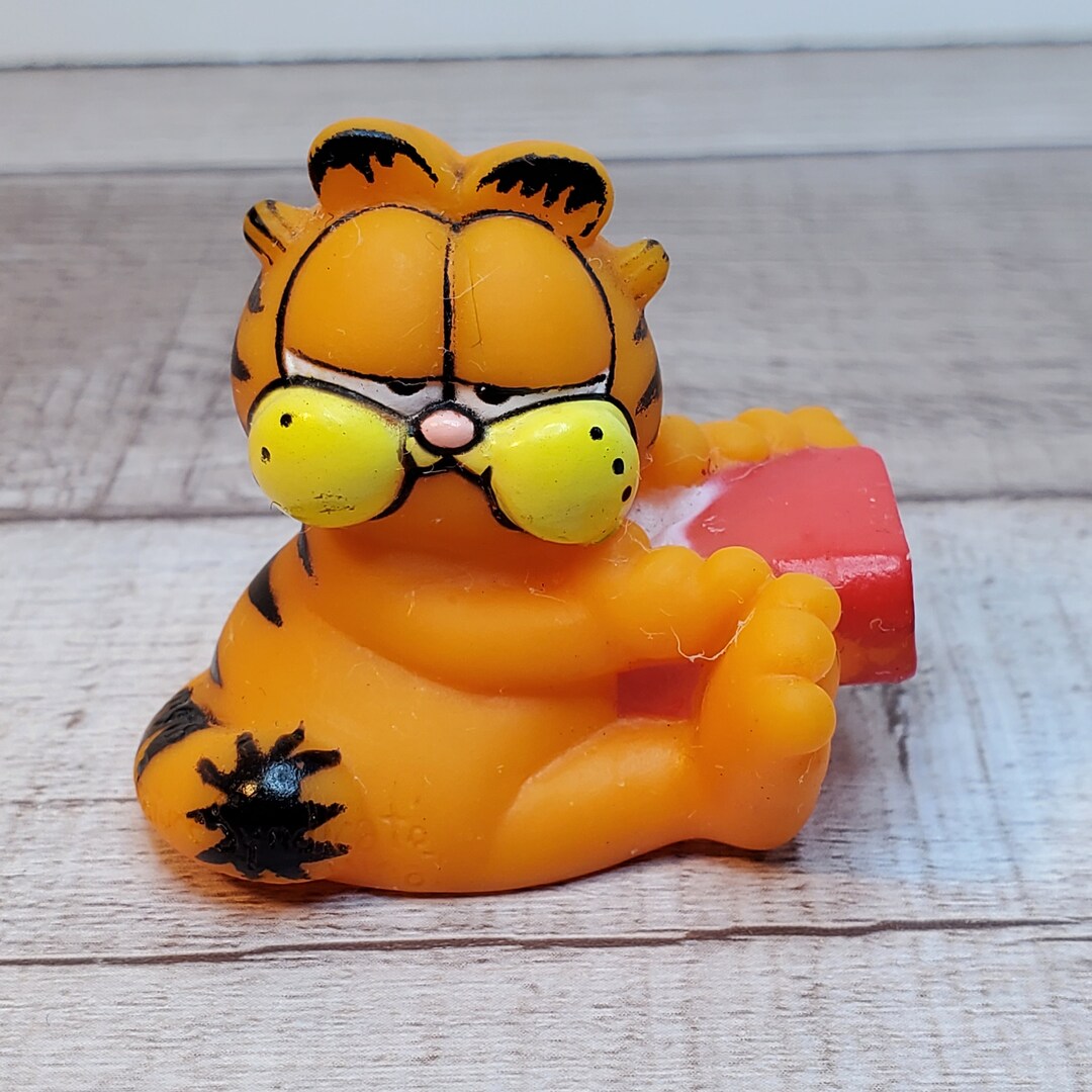 Vintage Garfield Holding a Book Puffy Cheeks Rubber Miniature Figurine ...