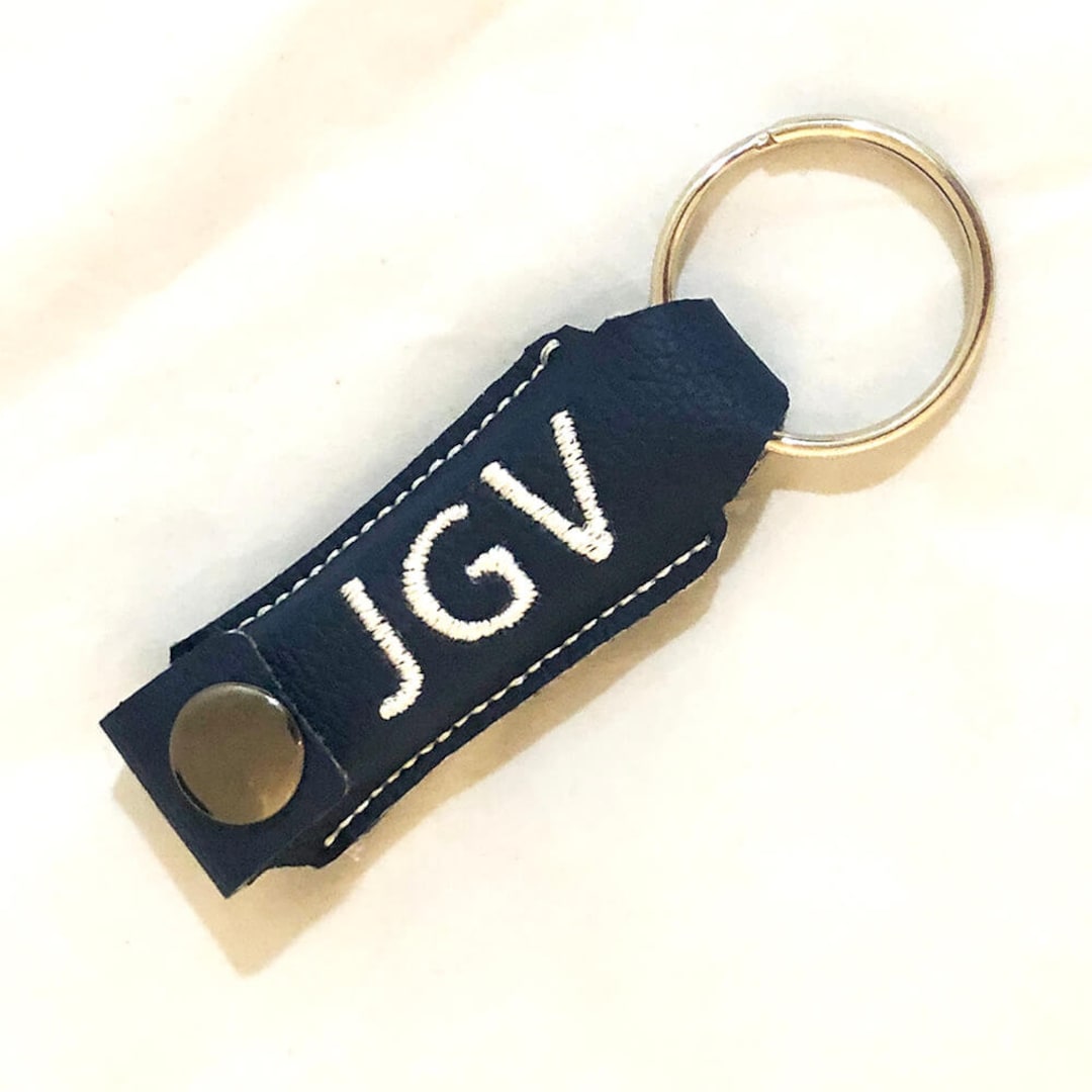 In-the-hoop DIGITAL Machine Embroidery Design USB Stick Holder Keychain ...