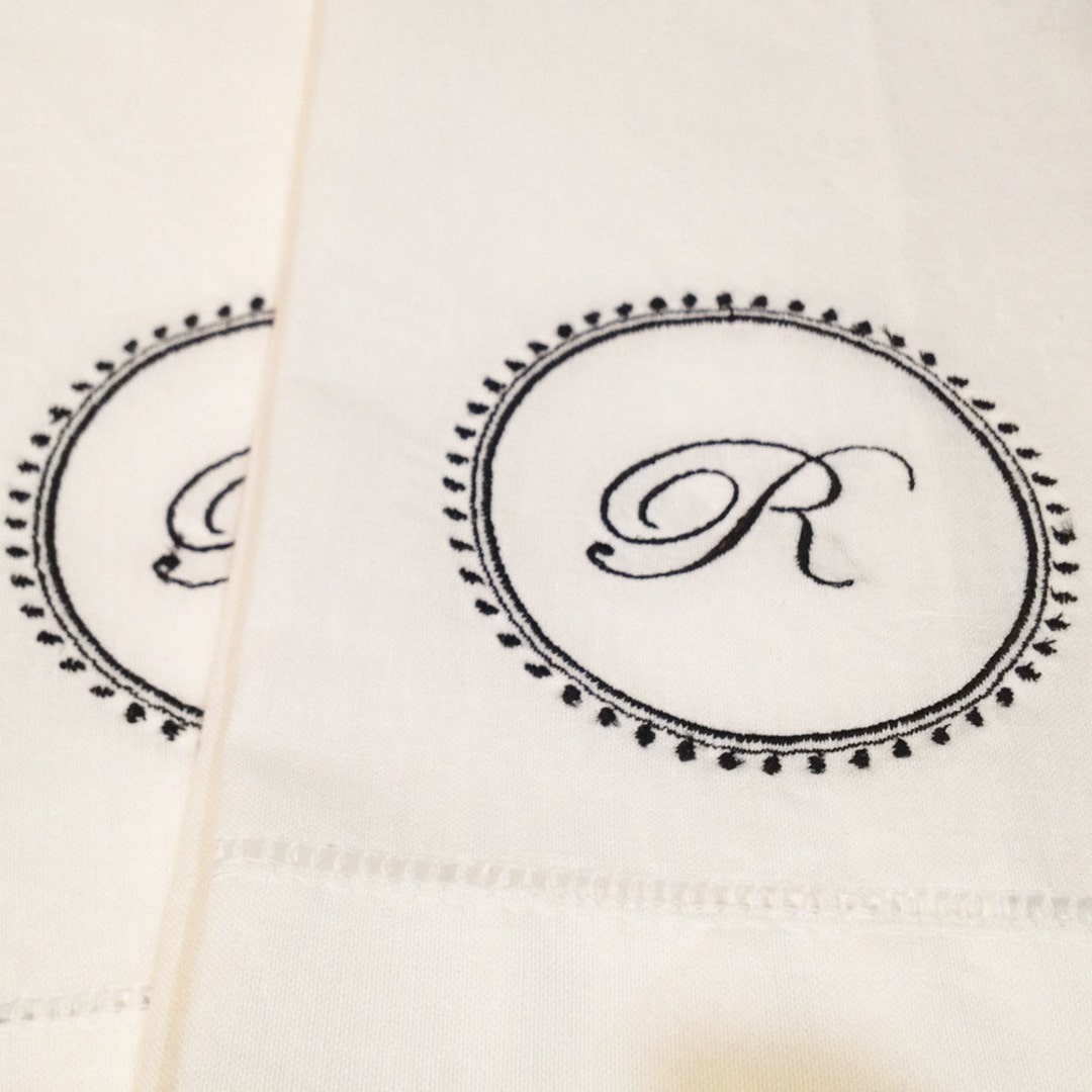 Elegant, Modern Modern Single Initial Monogram. Great Monogram Design ...