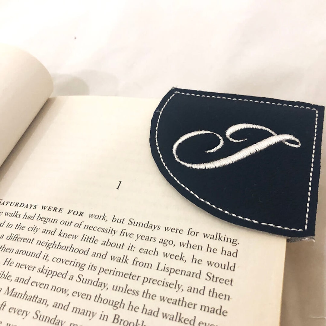 In-the-hoop DIGITAL Machine Embroidery Design Corner Bookmark to ...