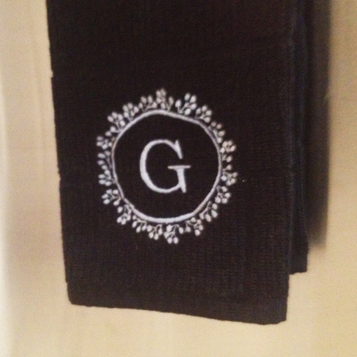 Single Initial Monogram Wreath With Decorative Branches. - Etsy