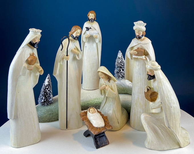 Robert Stanley 7 Piece Nativity Set. Promise of Christmas. Modern ...