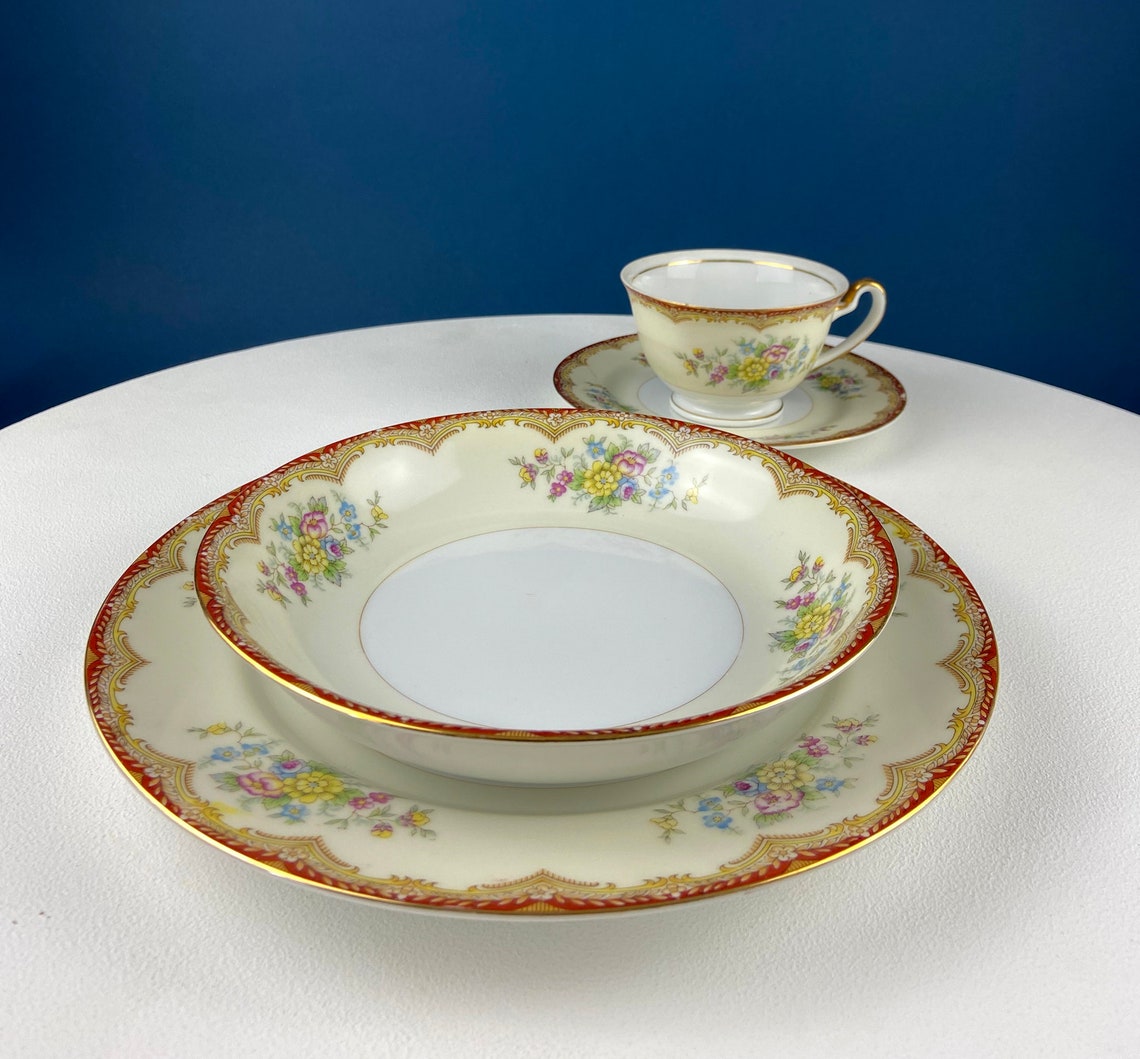 Vintage Dinner Set With Yellow Red Bands Rose Garlands. Kikusui China ...
